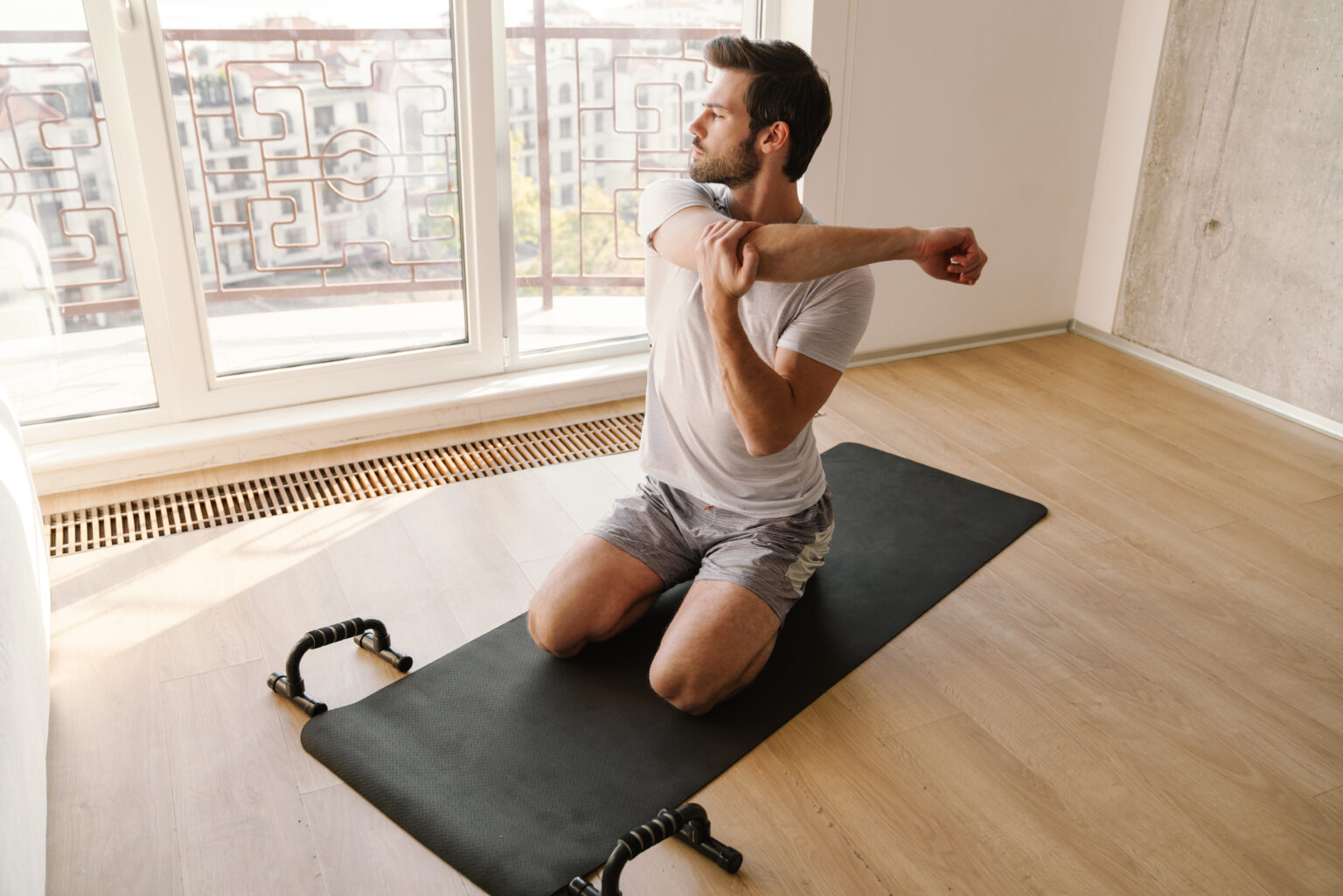 Trapezius Stretches How To Stretch Your Traps Trapezius Stretches How To Stretch Your Traps